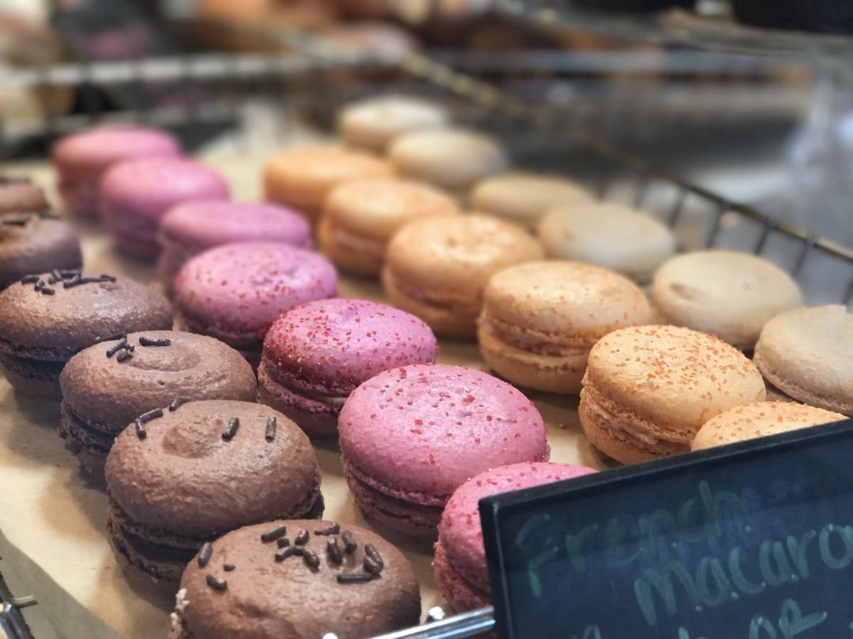 Murfreesboro Best Bakery Serving Breakfast and Lunch - Simply Pure Sweets